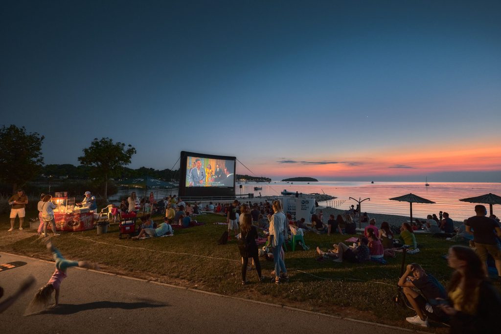 U Funtani i ove godine "Kino na plaži" - u srijedu projekcija ...